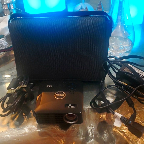 Dell | Other | Dell Portable Projector M1 | Poshmark